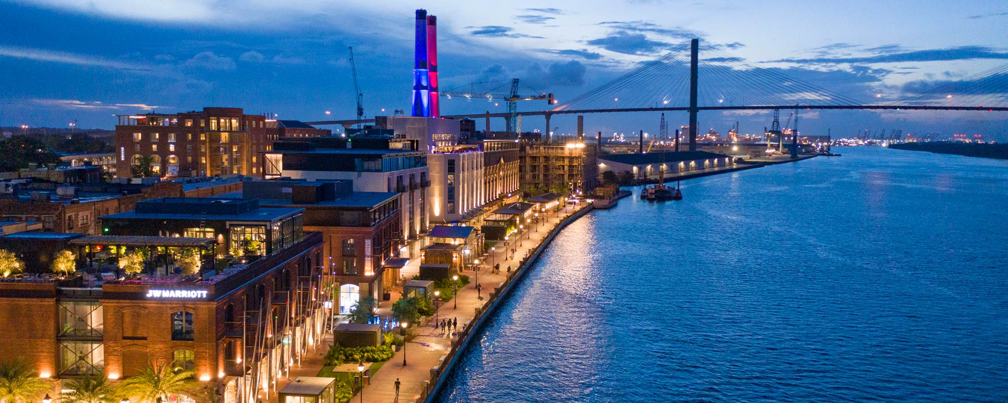 Vista Pro Commercial Outdoor Lighting | Professional lighting solutions