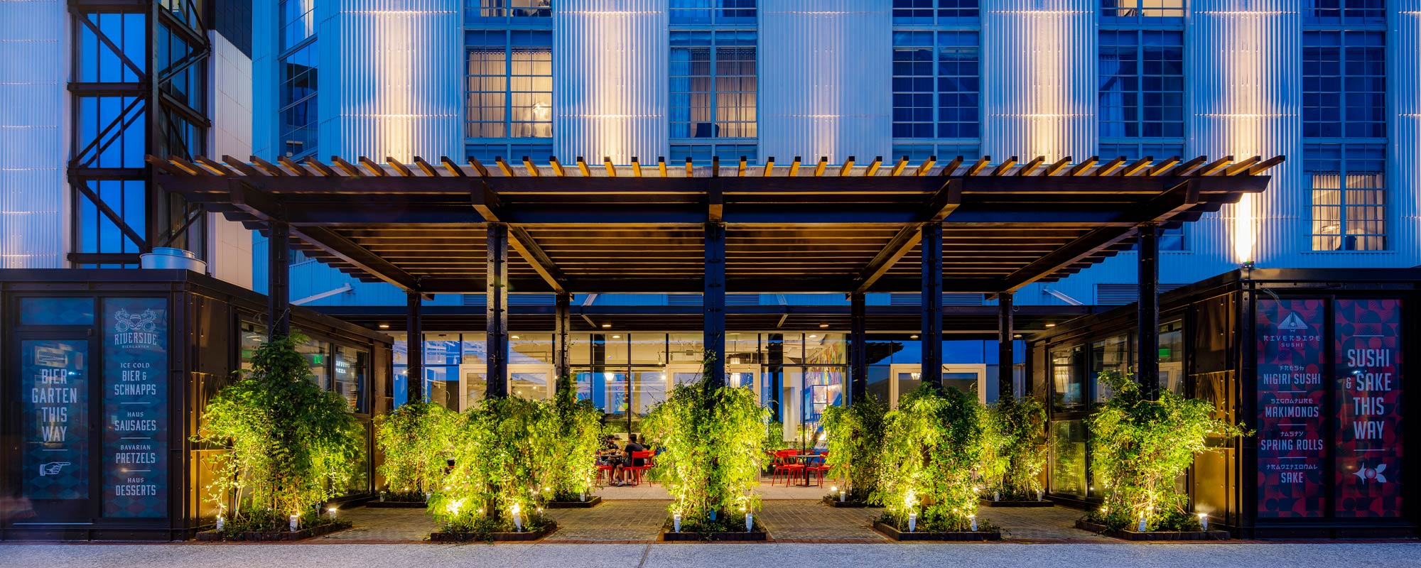 Vista Pro Commercial Outdoor Lighting | Professional lighting solutions